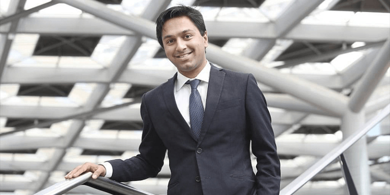 20 Most Inspiring Business Leadership Stories | engage4more