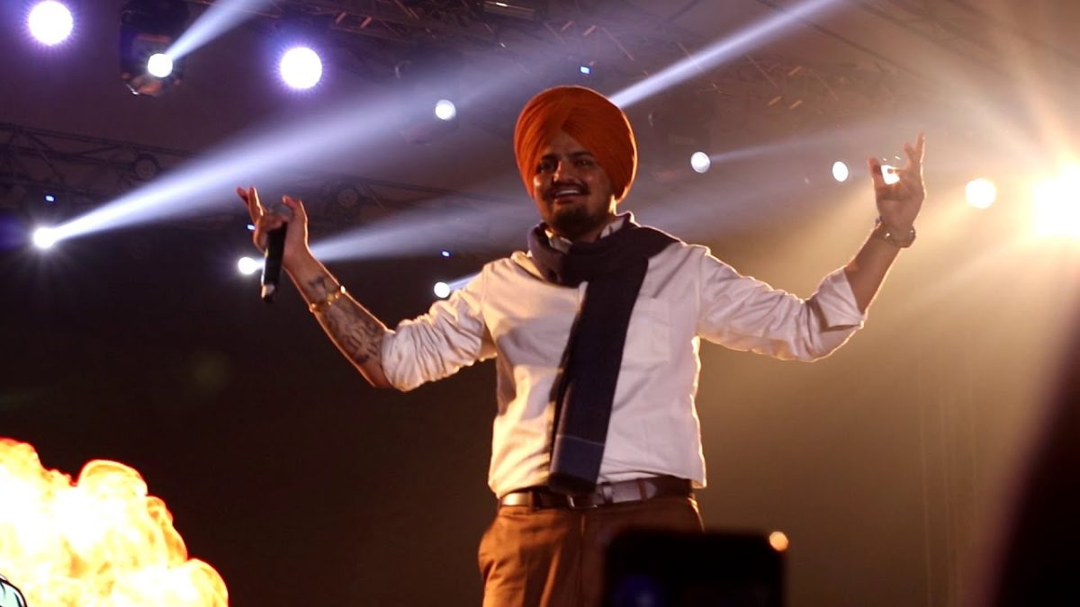 Top 20 Punjabi Singers who are sought after Live Performers - Engage4more