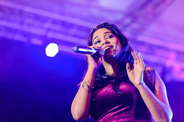 The ultimate lineup of Singers and Bands for College Events